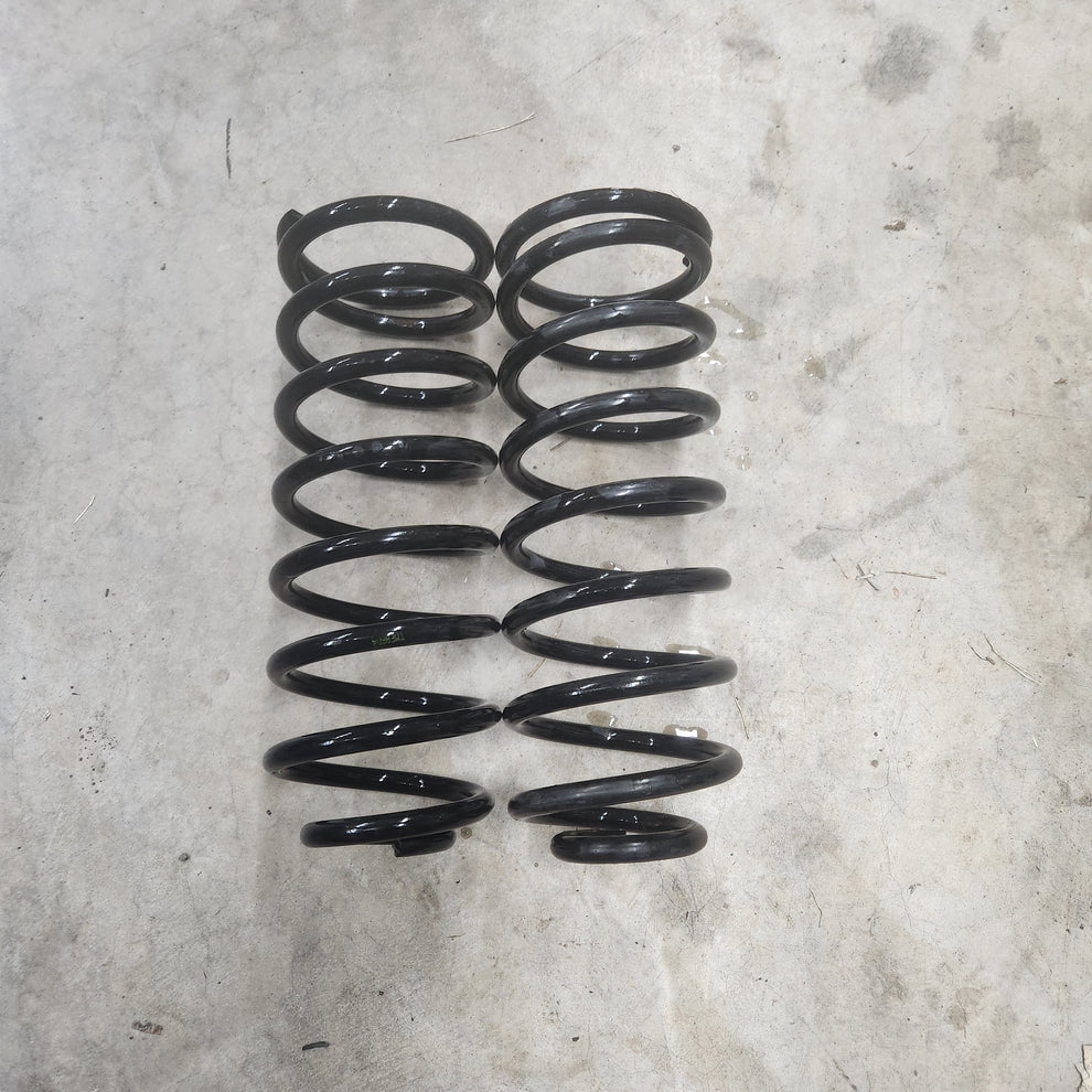 TME Volvo Rear lowering Springs 240 wagon fits 1975-1993 – STSmachining